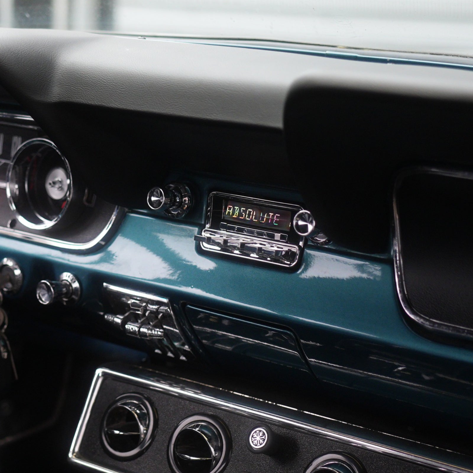 Retro Car Stereos for Classic Cars | Premium Radios for Vintage ...